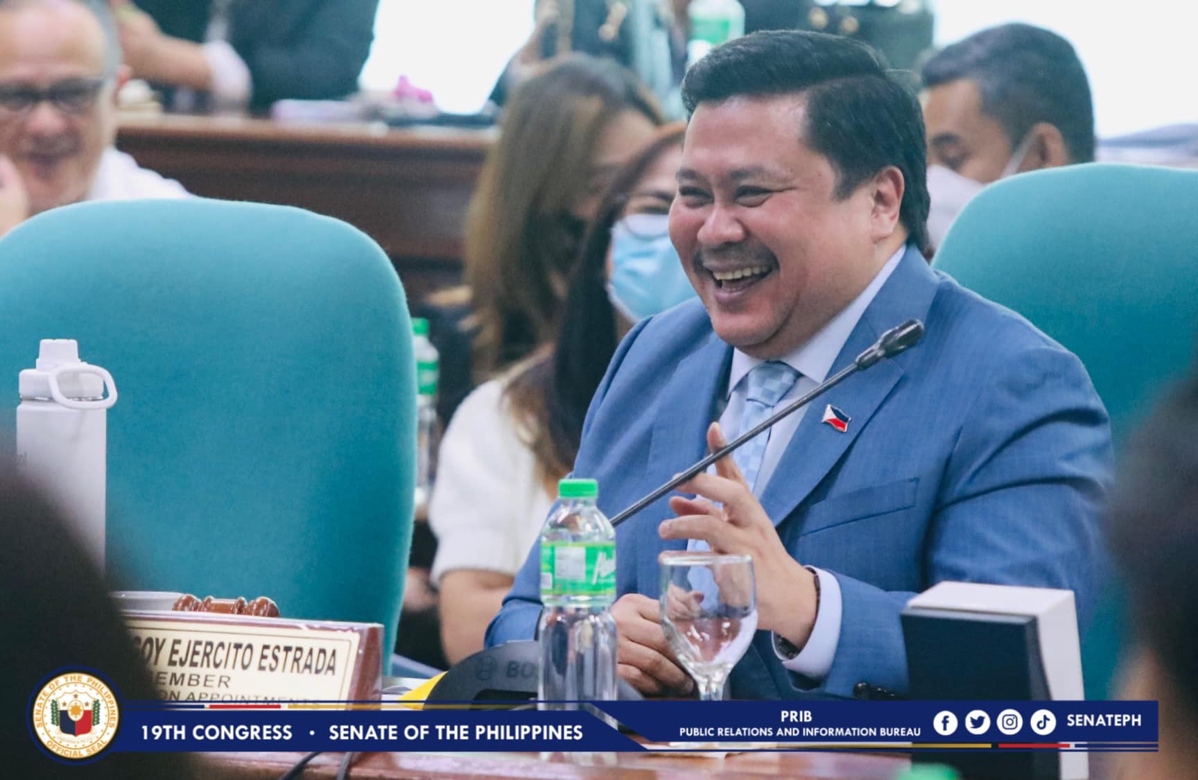 PRIB PHOTO: Light moment before CA confirmation proceedings – Jinggoy ...