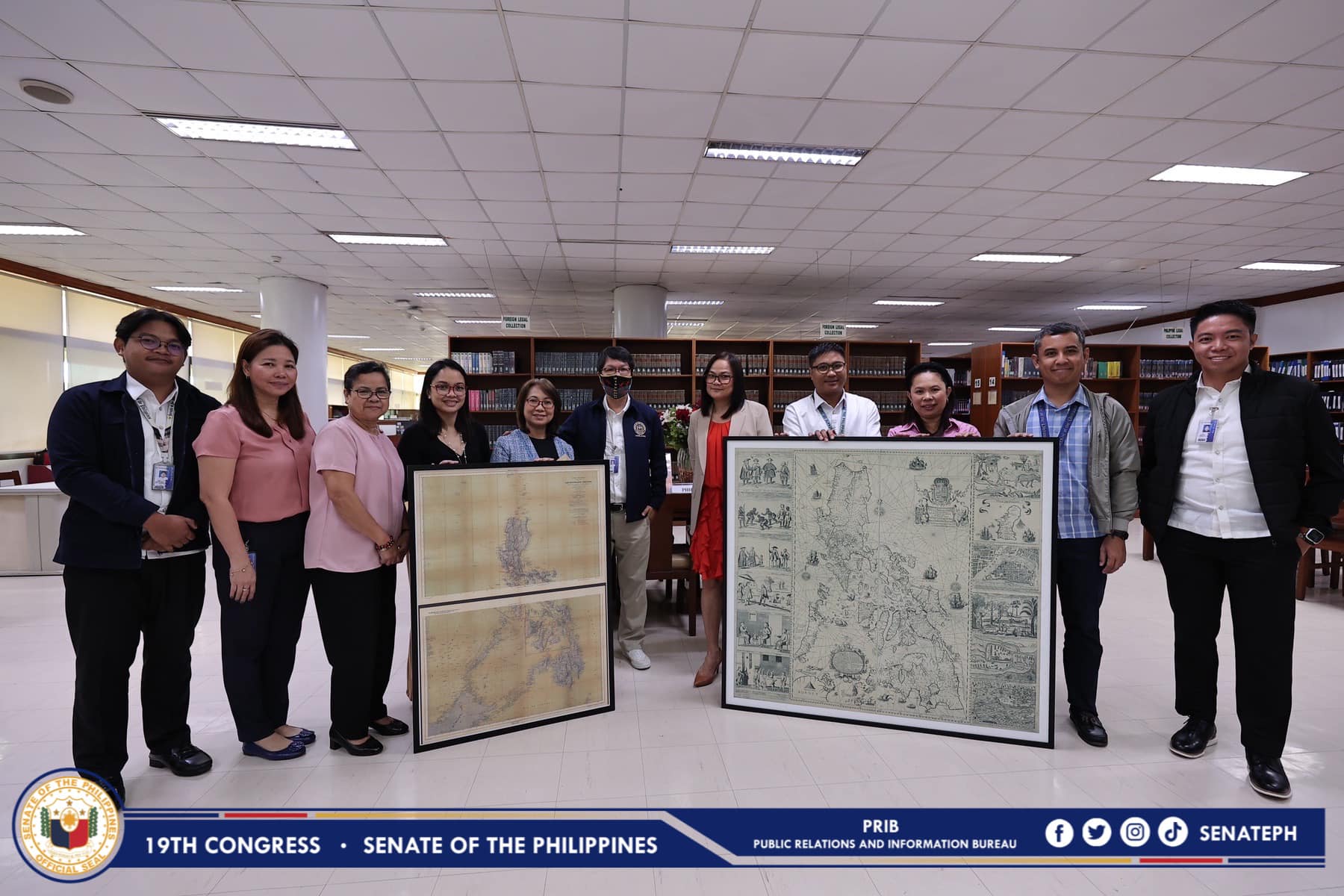 PRIB PHOTO: Senate receives two pivotal maps related to the Philippines ...