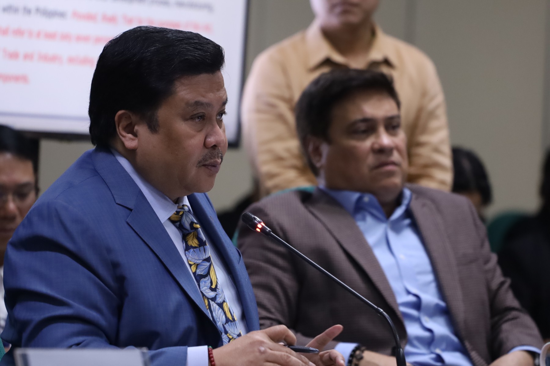 PHOTO RELEASE: Jinggoy presides over SRDP bill bicam meeting – Jinggoy Ejercito Estrada
