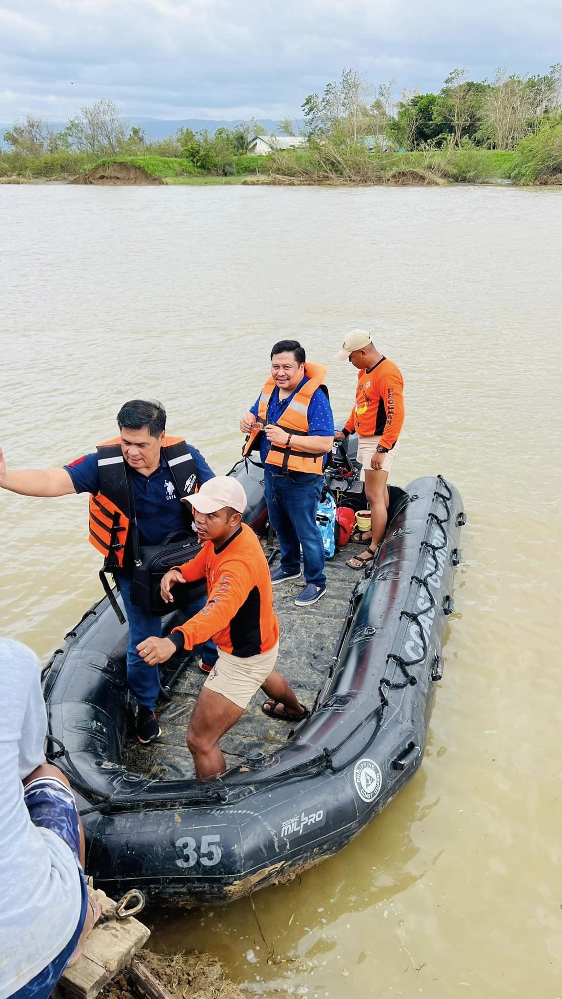 PHOTO RELEASE: Declaring a State of Imminent Disaster bill – Jinggoy ...