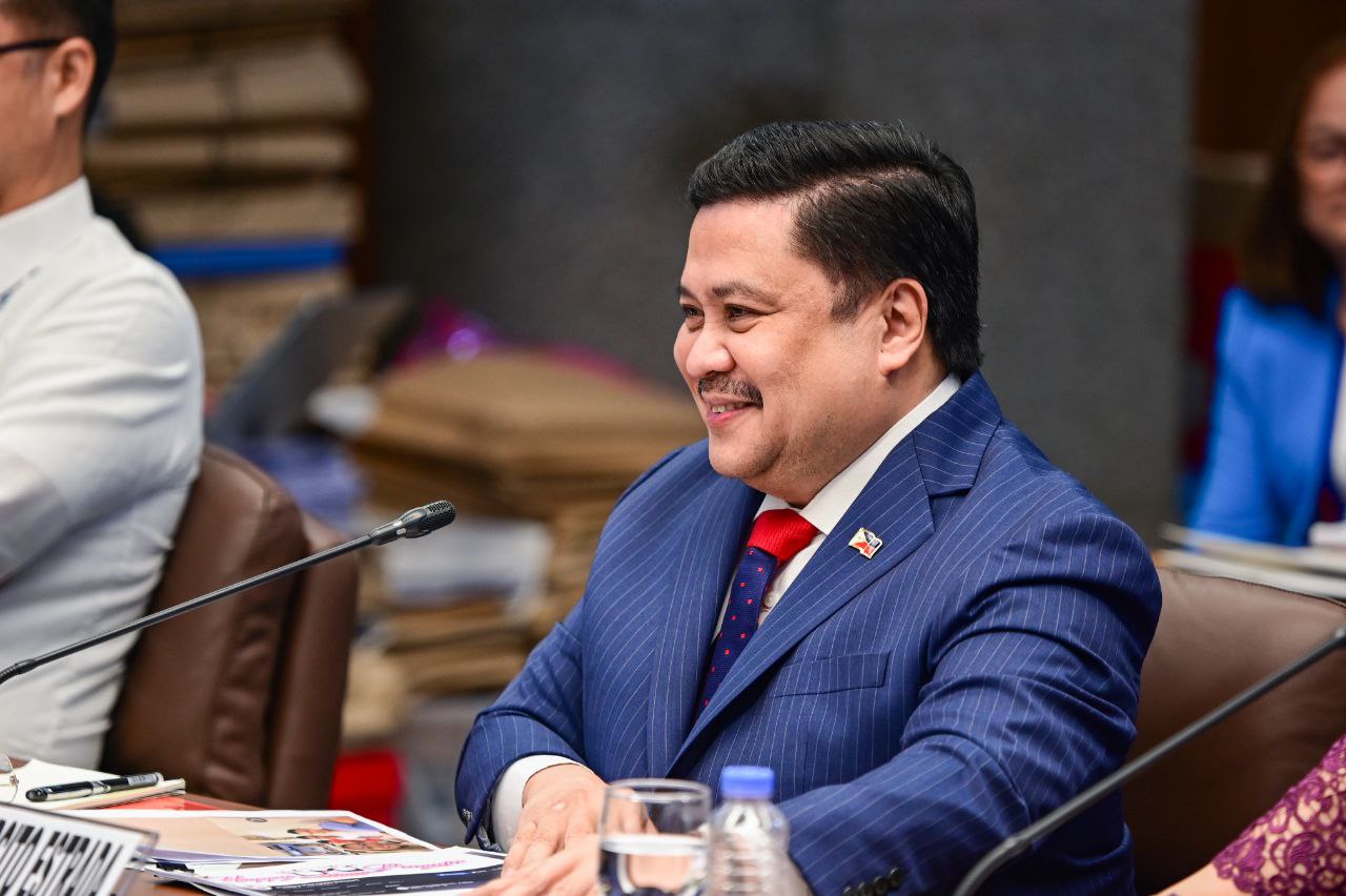 PHOTO RELEASE: Jinggoy bemused at Alice Guo’s and Sual mayor’s denial ...